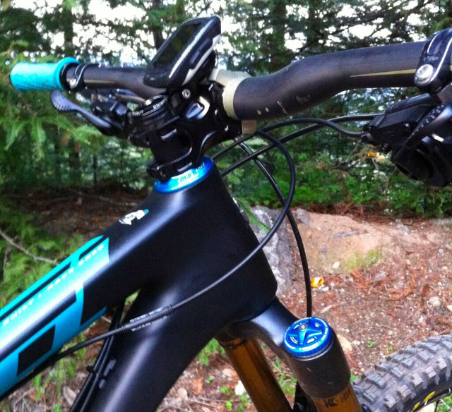 Spy Shot: New Prototype 60mm Renthal Stem - Bikerumor