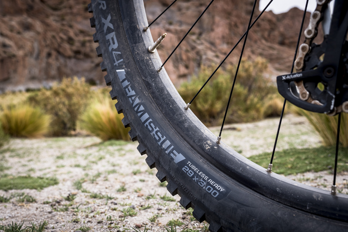 Trek goes Full Stache with new full suspension 29 Plus trail bike ...